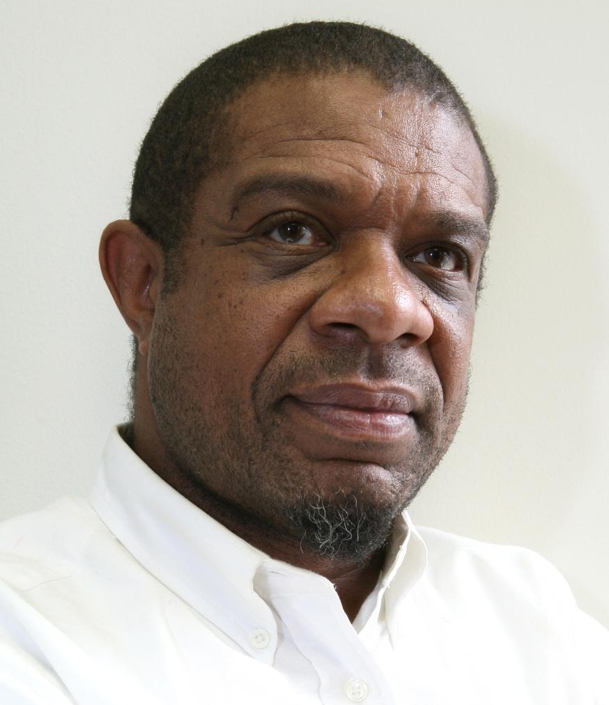 Thomas Sleet art project “Adinkra Tower” – GOOD ART NEWS