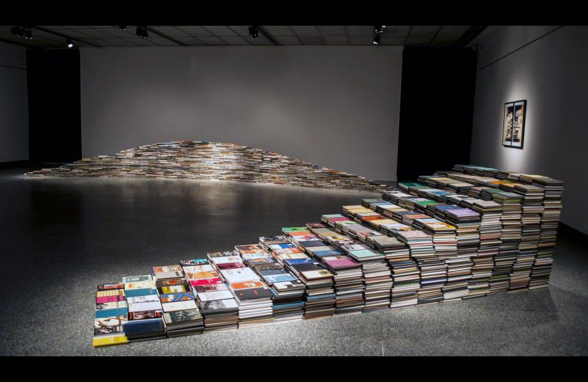 The Rise and Fall of Books: Buzz Spector – GOOD ART NEWS